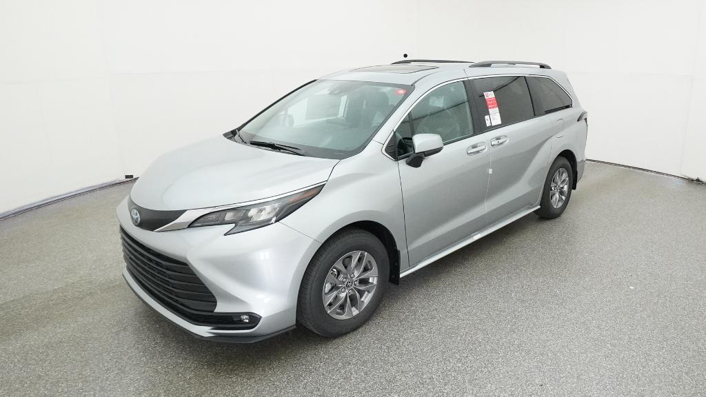 New 2025 Toyota Sienna XLE Passenger Van in Jacksonville #T251269 ...